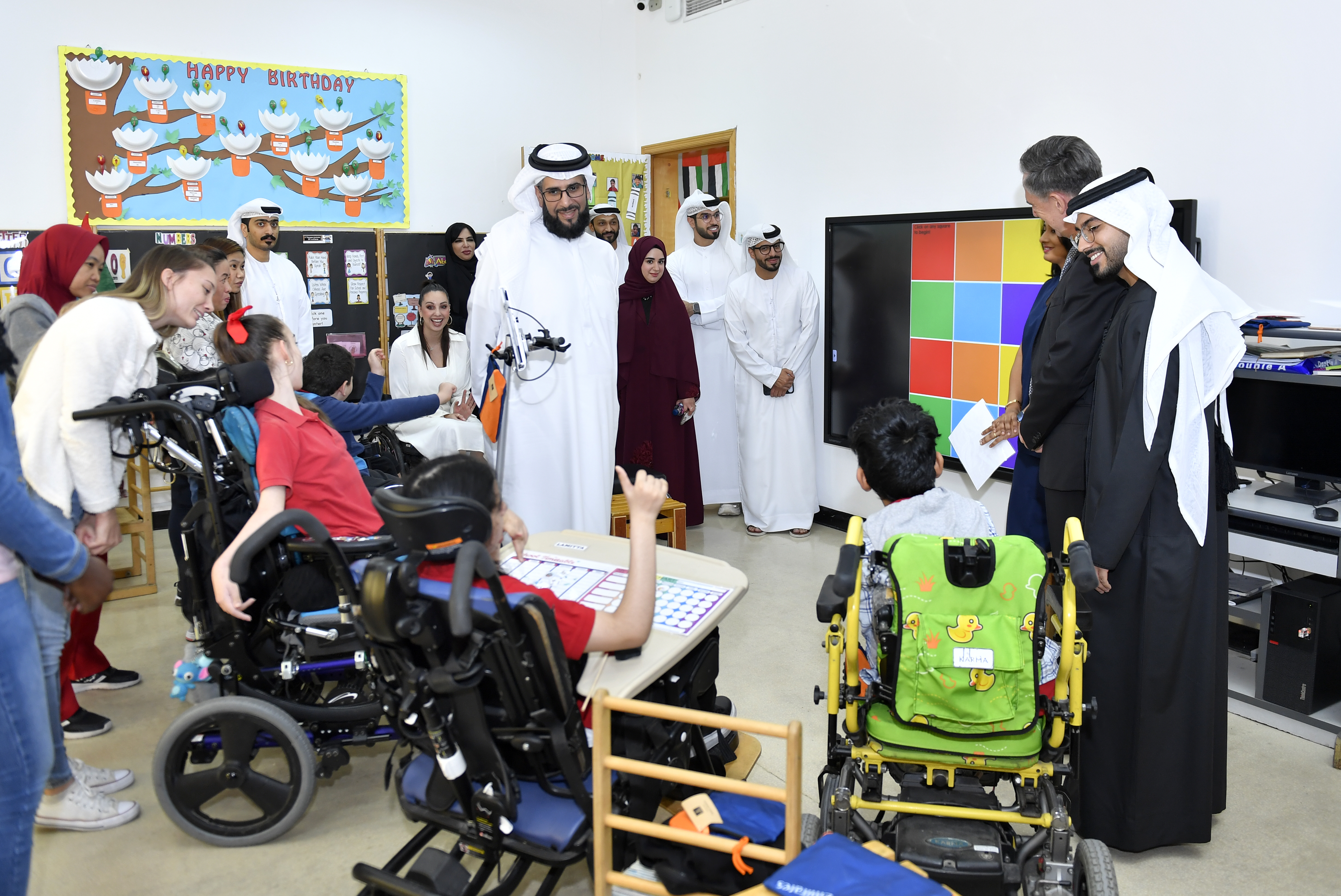 UAE Year of Community: The Emirates Group and Rashid Centre for People ...
