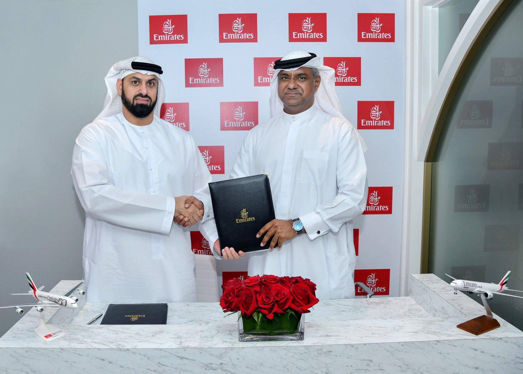Emirates SkyCargo signs e-commerce MoU with Emirates Post, positioning ...