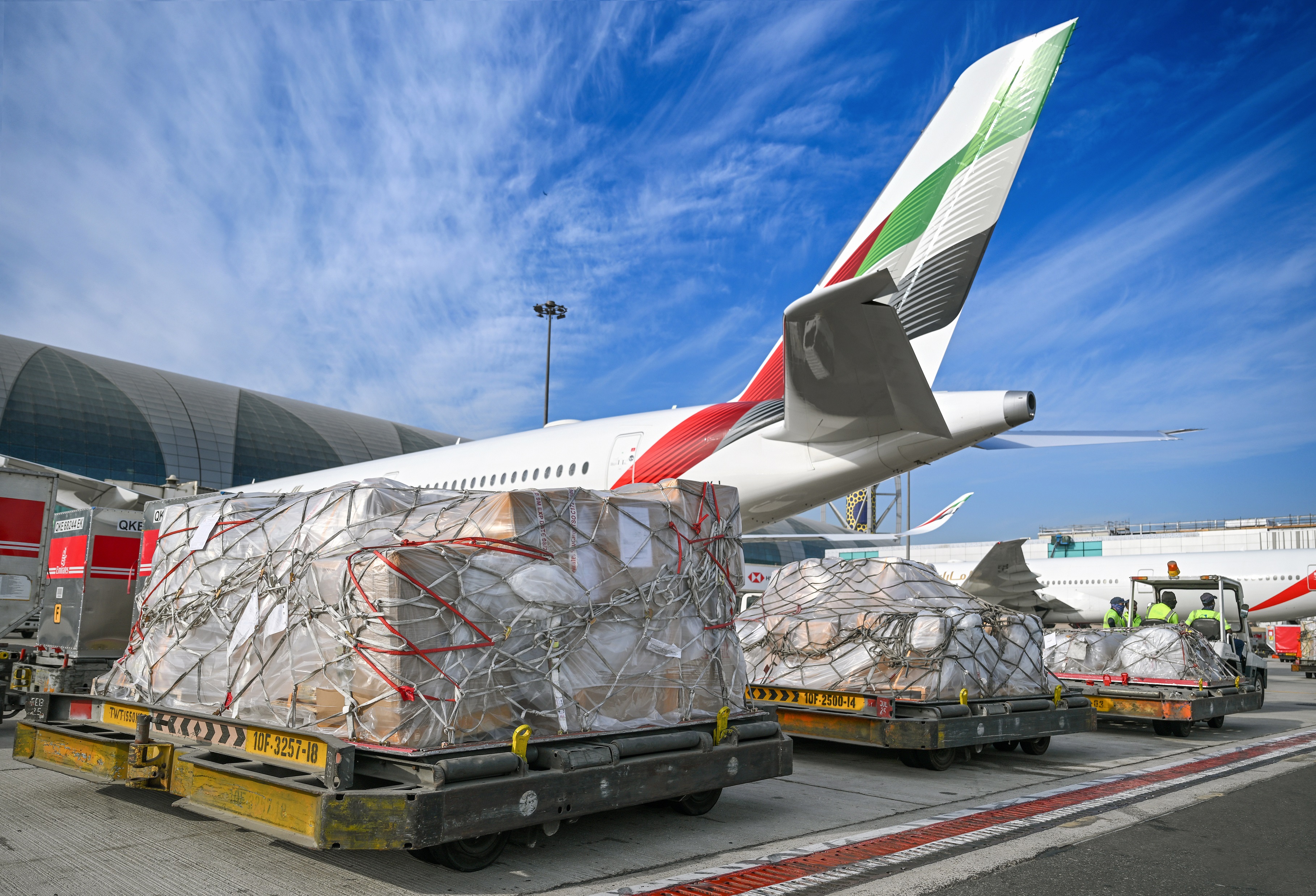 Emirates and Dubai Humanitarian launch airbridge to Sri Lanka to ...