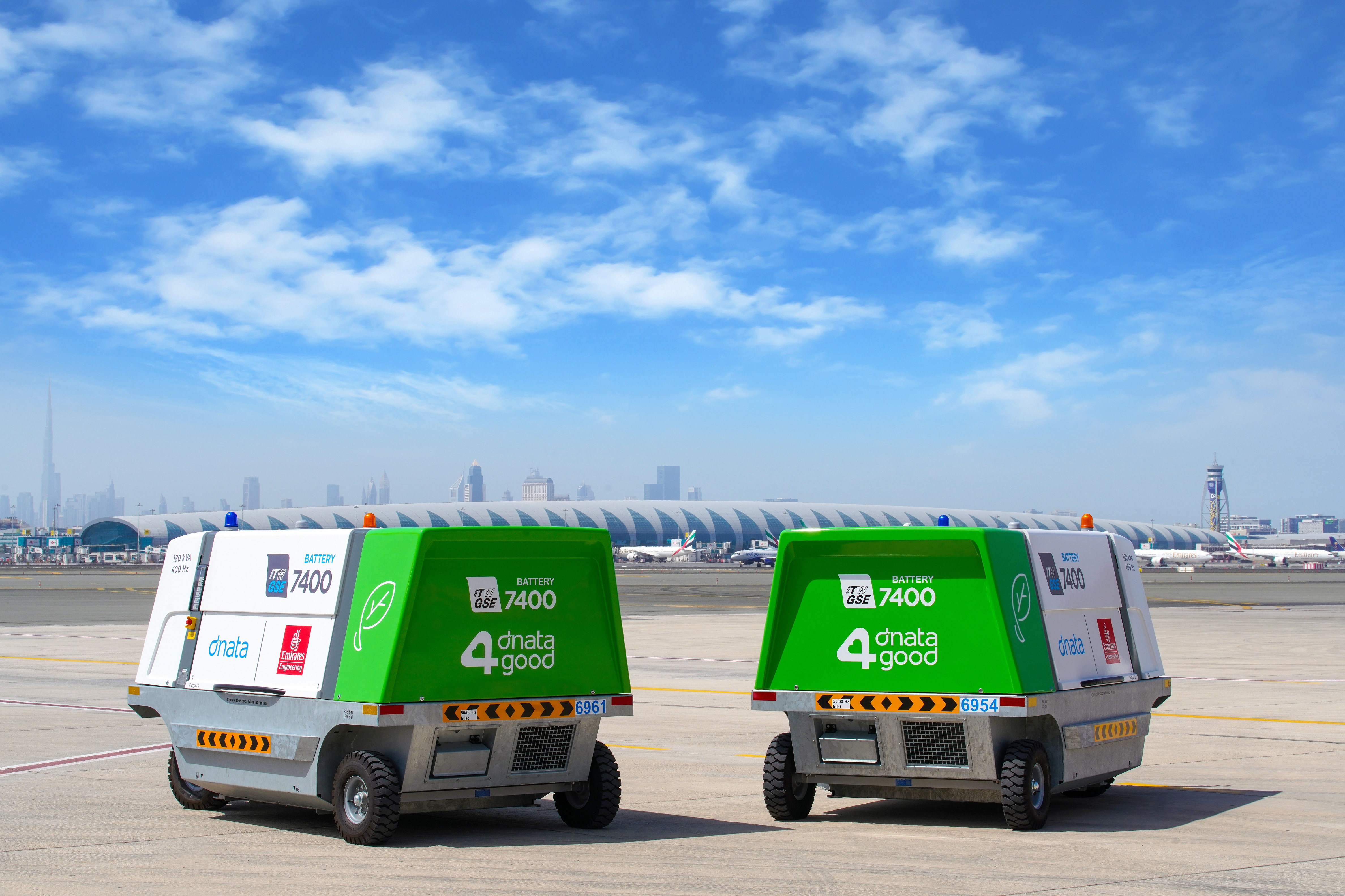 dnata adds 14 electric ground power units (GPUs) to Dubai fleet