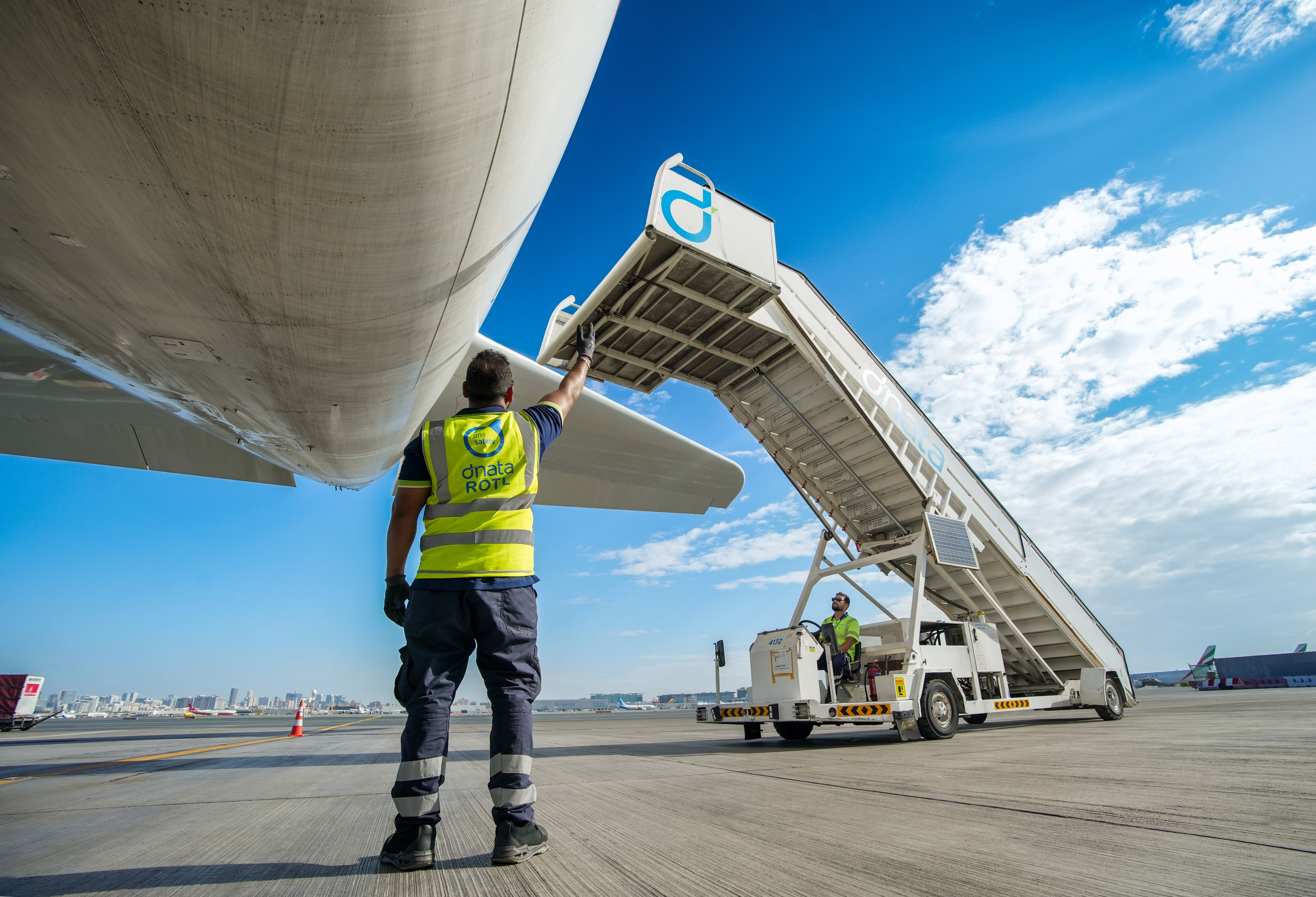 dnata to deploy over 100 ground support vehicles to keep Dubai Airshow ...