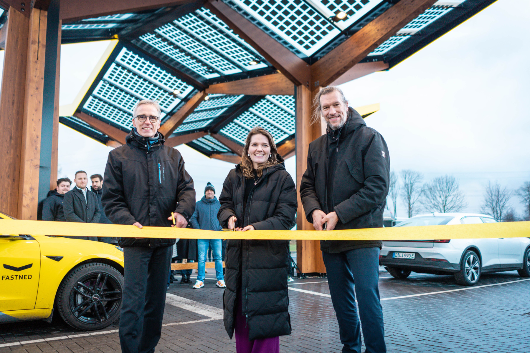 Fastned gibt Tempo vor: Europäisches Schnellladeunternehmen eröffnet ...