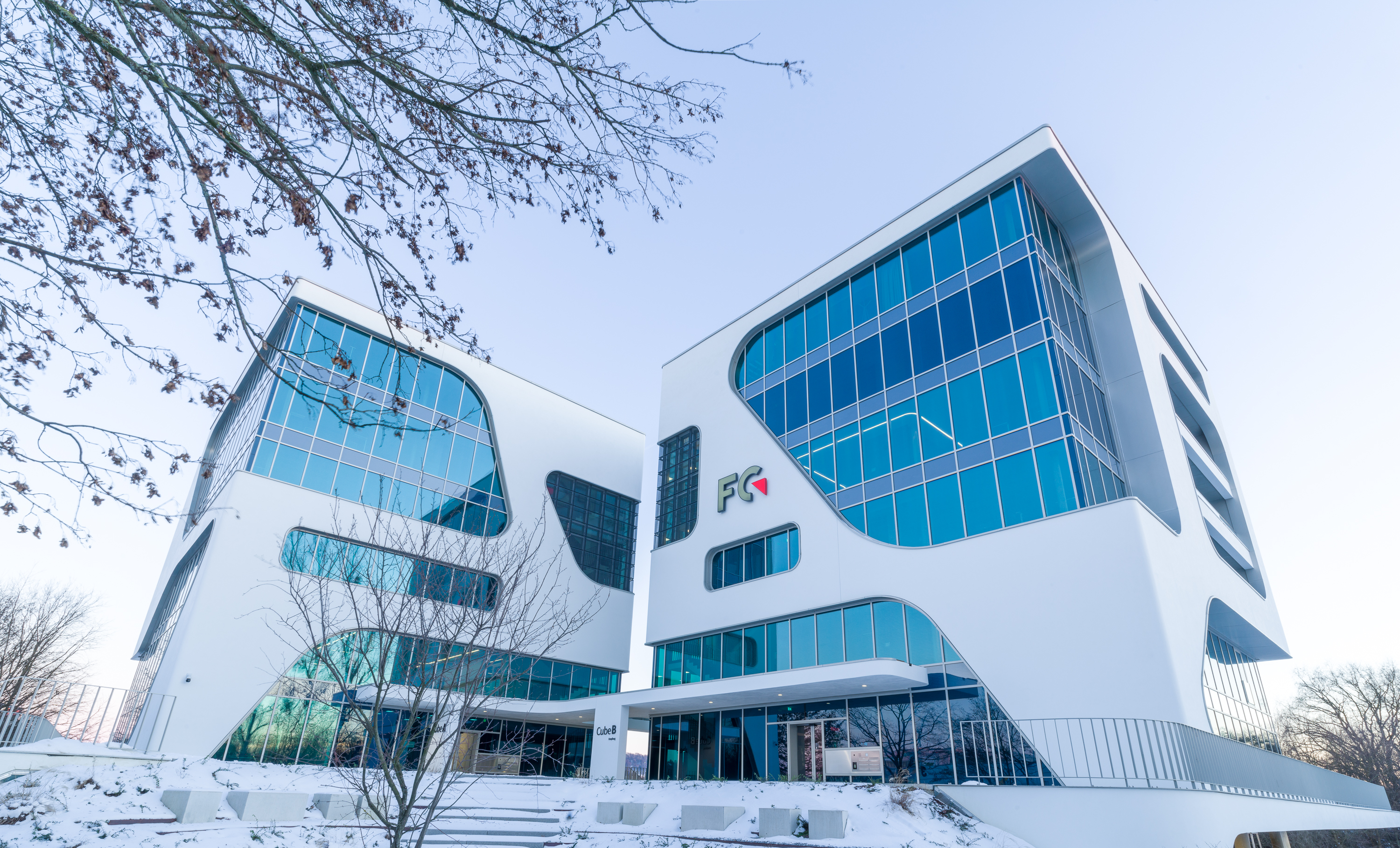 Game-changing, intelligent façade for 3deluxe's new building
