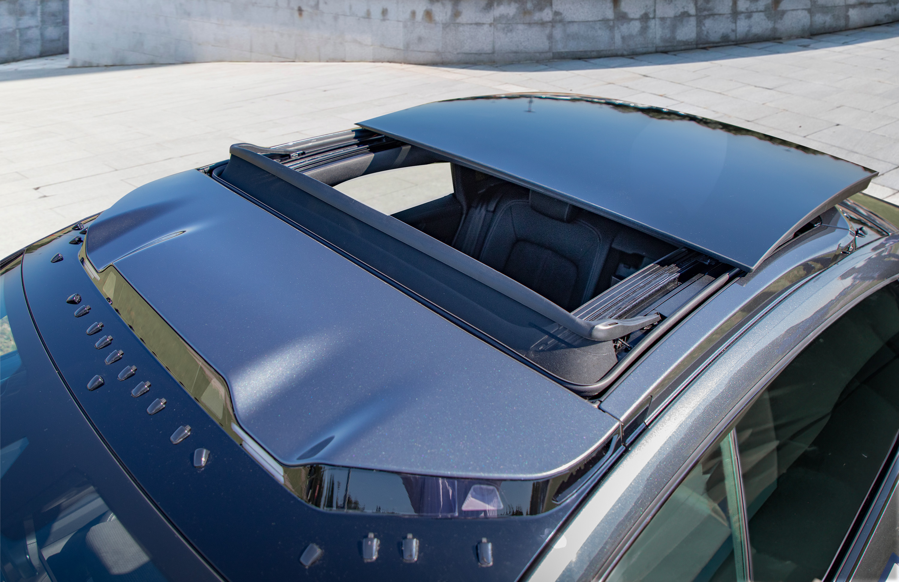 Sensor roof module for autonomous driving