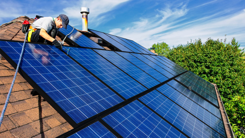 Über drei Gigawatt Photovoltaikmodule mit Rahmen aus