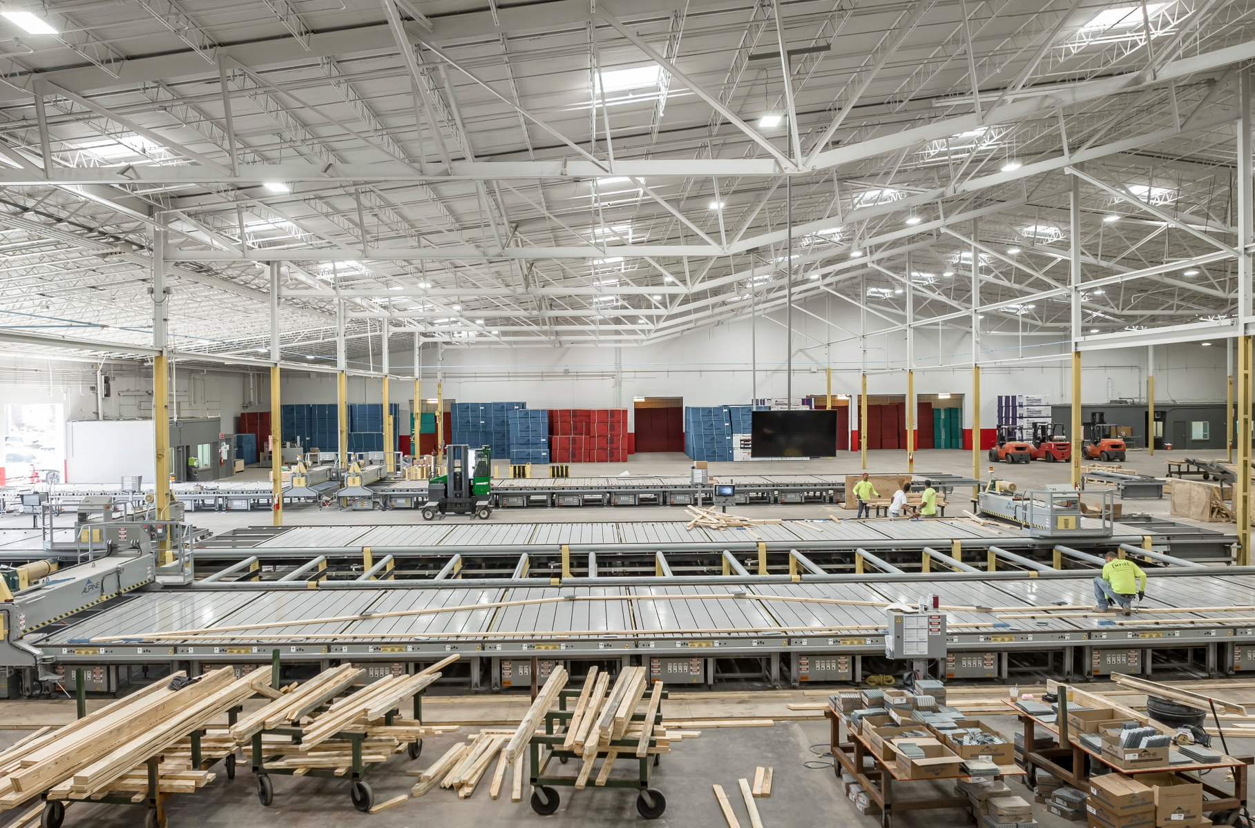 US LBM OPENS NEW TRUSS MANUFACTURING FACILITY AND BUILDING MATERIALS ...