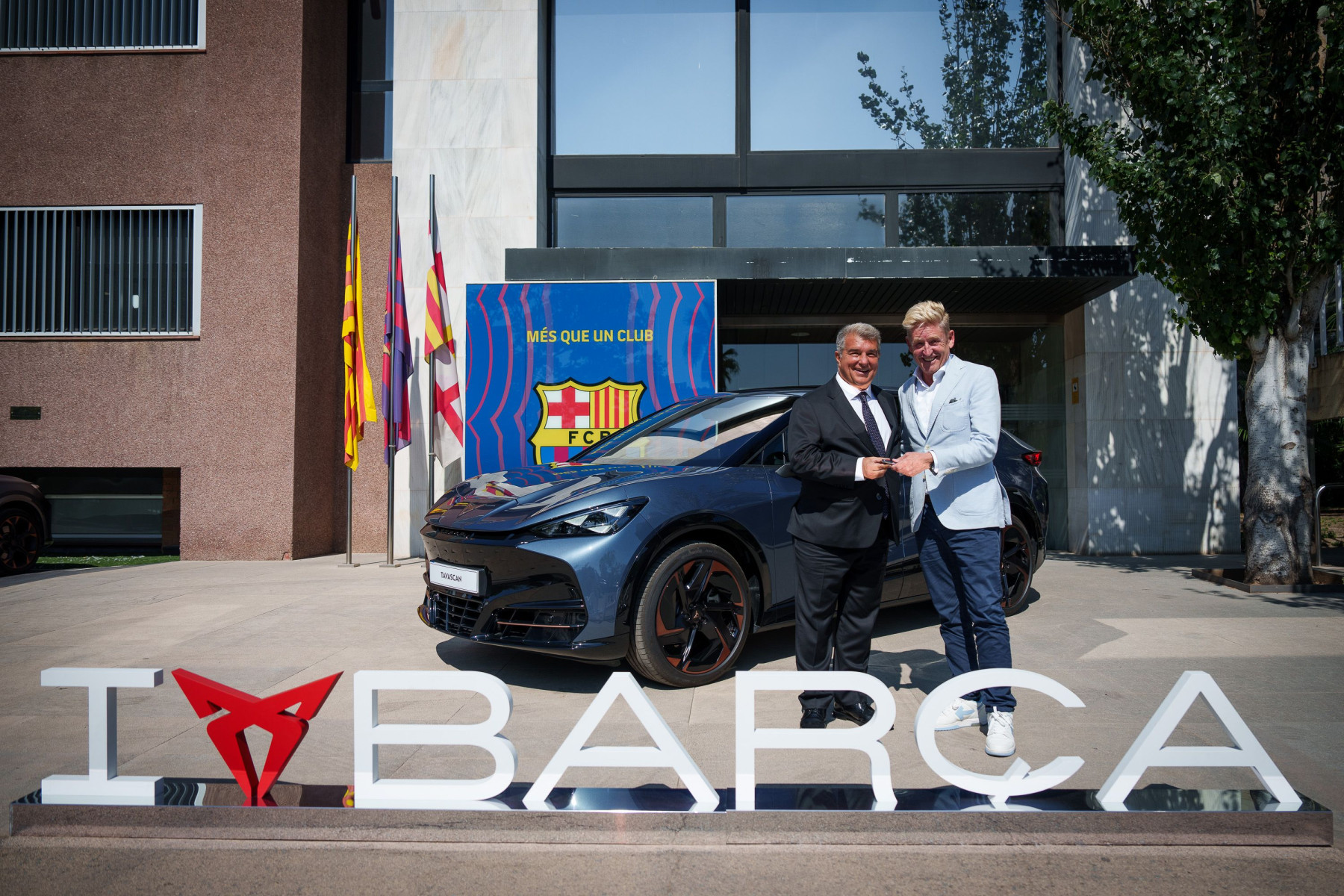 CUPRA en FC Barcelona bekrachtigen samenwerking