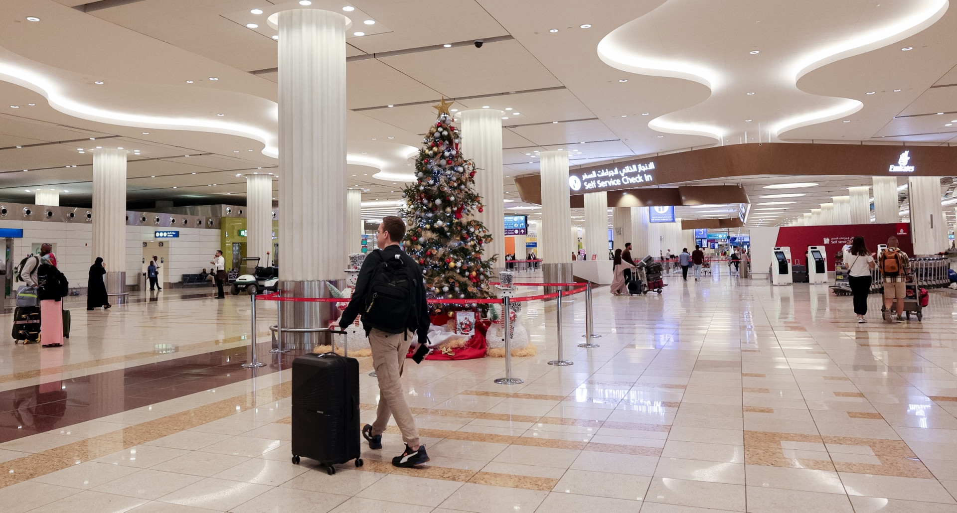 4.4m passengers dashing through DXB this festive season