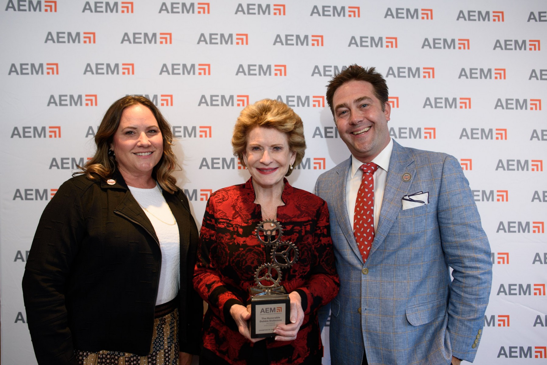 AEM Honors Bipartisan Lawmakers with “Champion of the Industry” Award