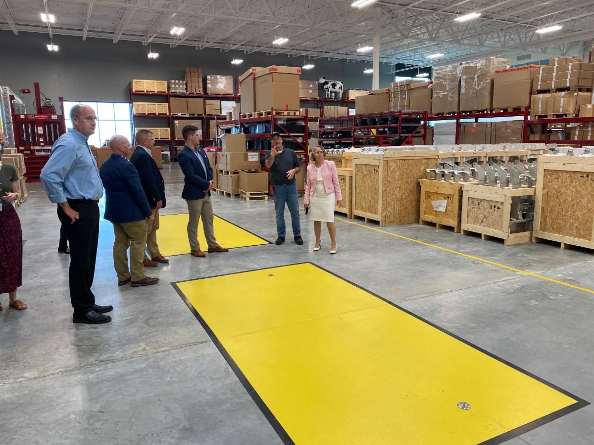 Lely North America and AEM Host Rep. Miller-Meeks for Tour of Pella ...