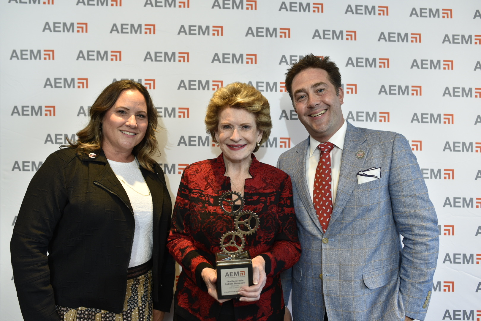 AEM Honors Bipartisan Lawmakers with “Champion of the Industry” Award