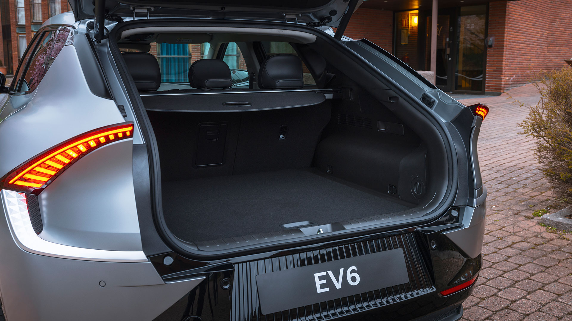 Nieuwe Kia EV6 biedt ongekende ruimte en functionaliteit