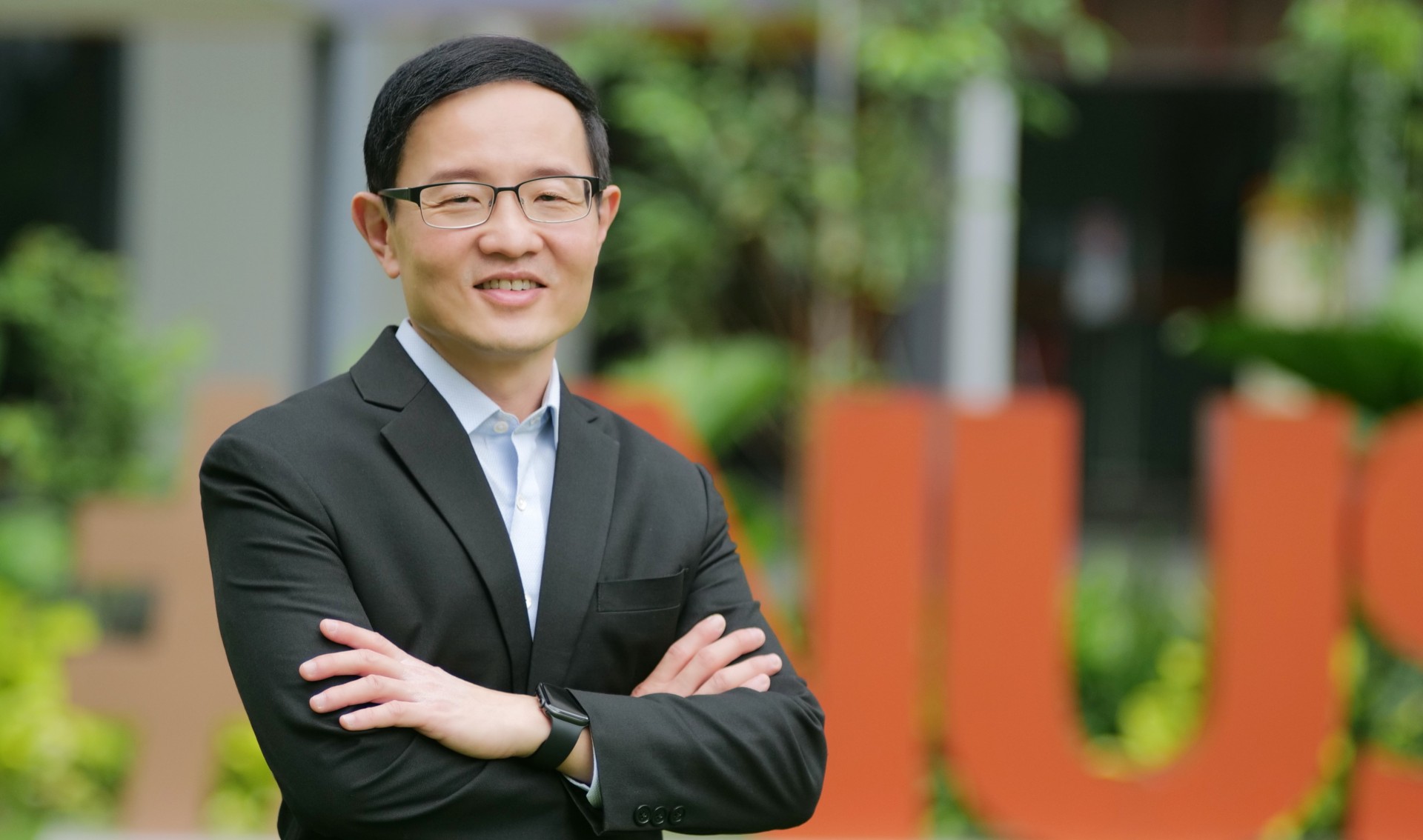 Prof Lim Chwee Teck named Fellow of the ASEAN Academy of Engineering ...