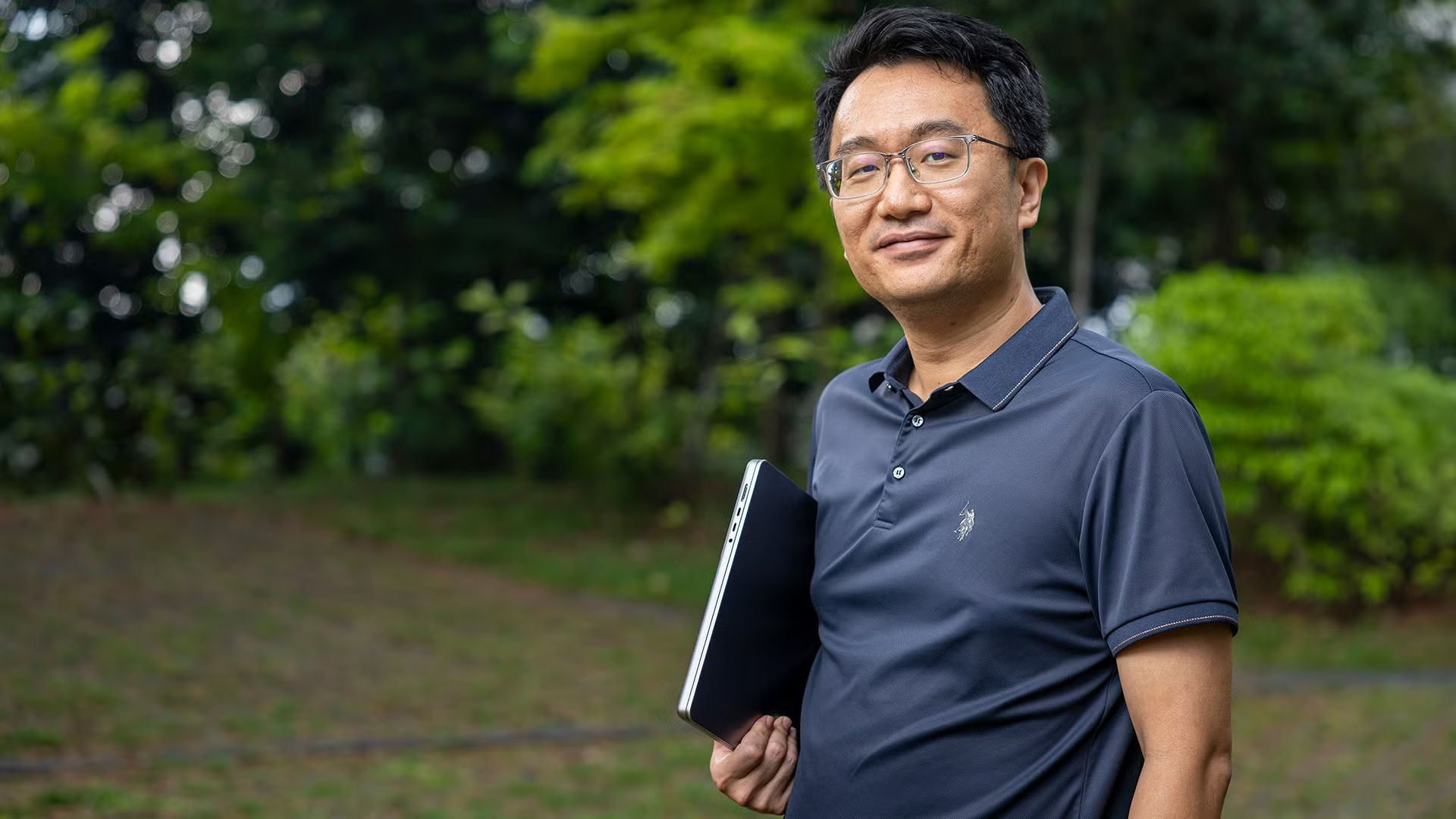 Asst Prof Wang Xinchao named in IEEE AI’s 10 to Watch for 2024