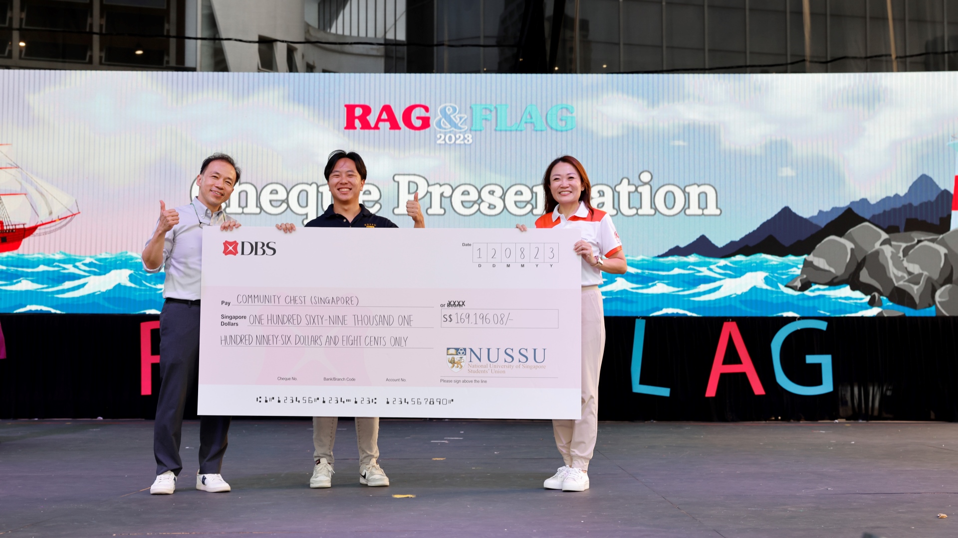 NUSSU RAG & Flag Day 2023: Embarking on the new academic year with a burst of vibrant energy