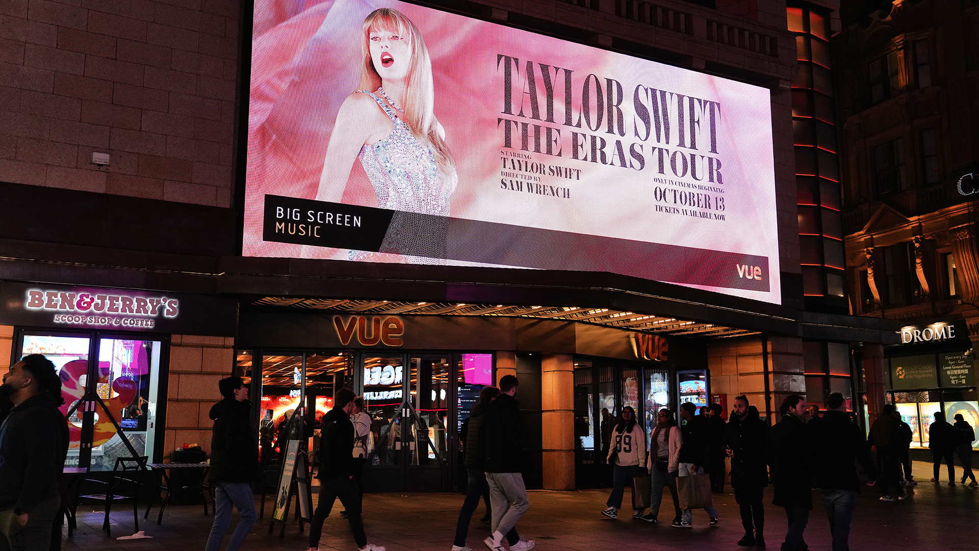 Exploring the impact of Taylor Swift: NUS FASS Teaching Assistant ...