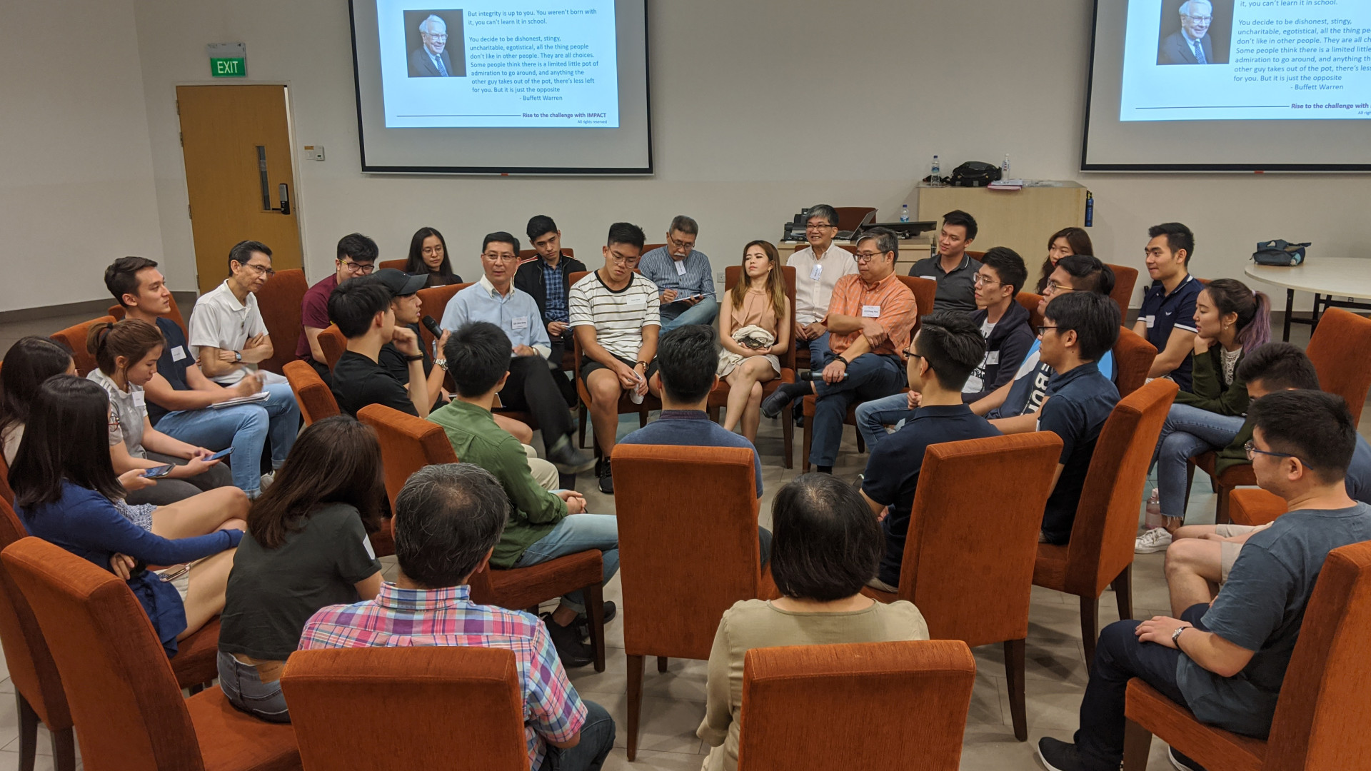 Business leadership course brings life lessons into the classroom