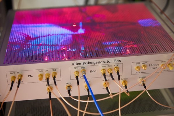 QuTech Eurofiber Juniper Networks to deploy Quantum testbed