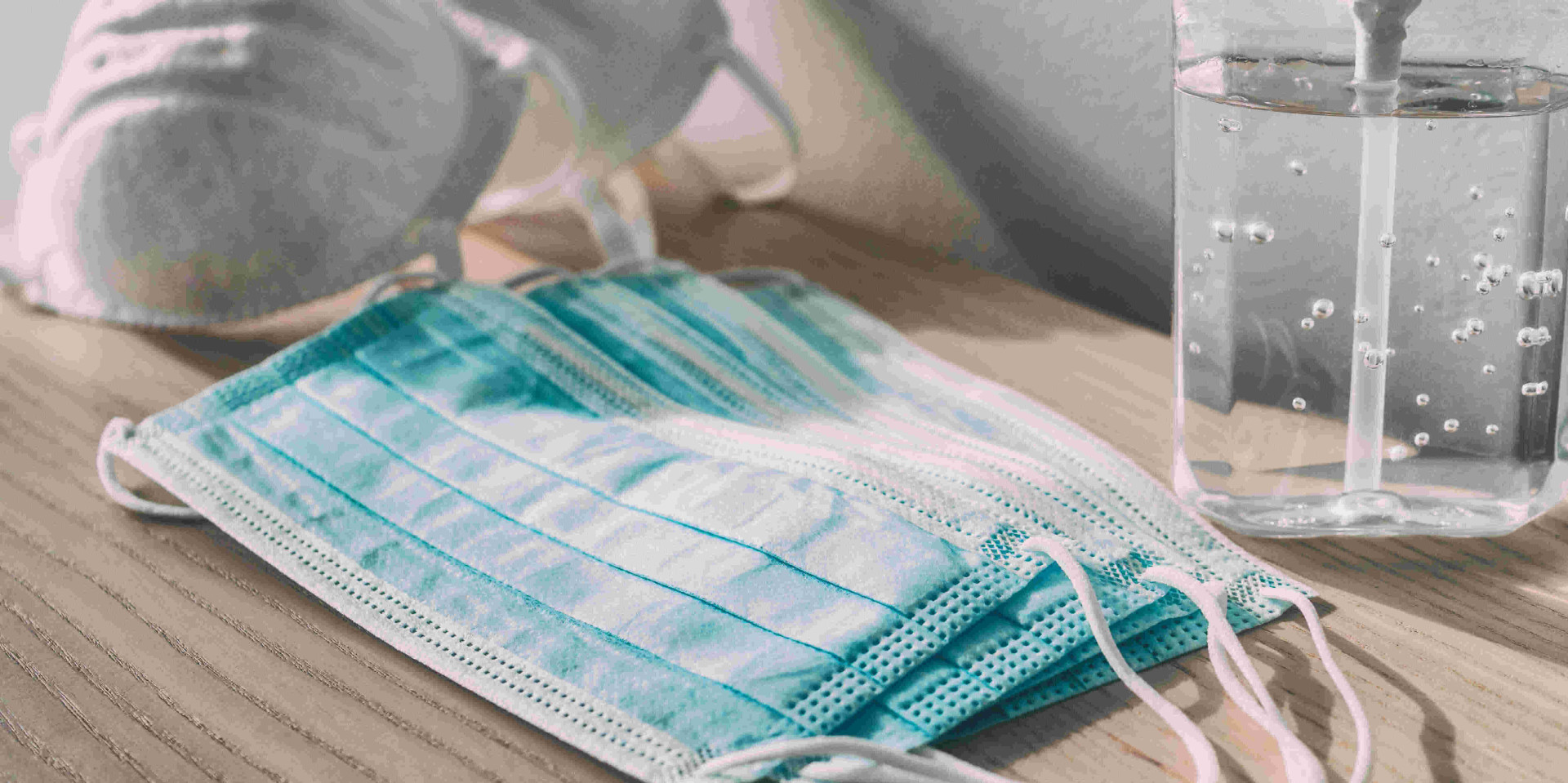 CMI Funded Research Creates Reusable PPE That Can Repel Coronaviruses