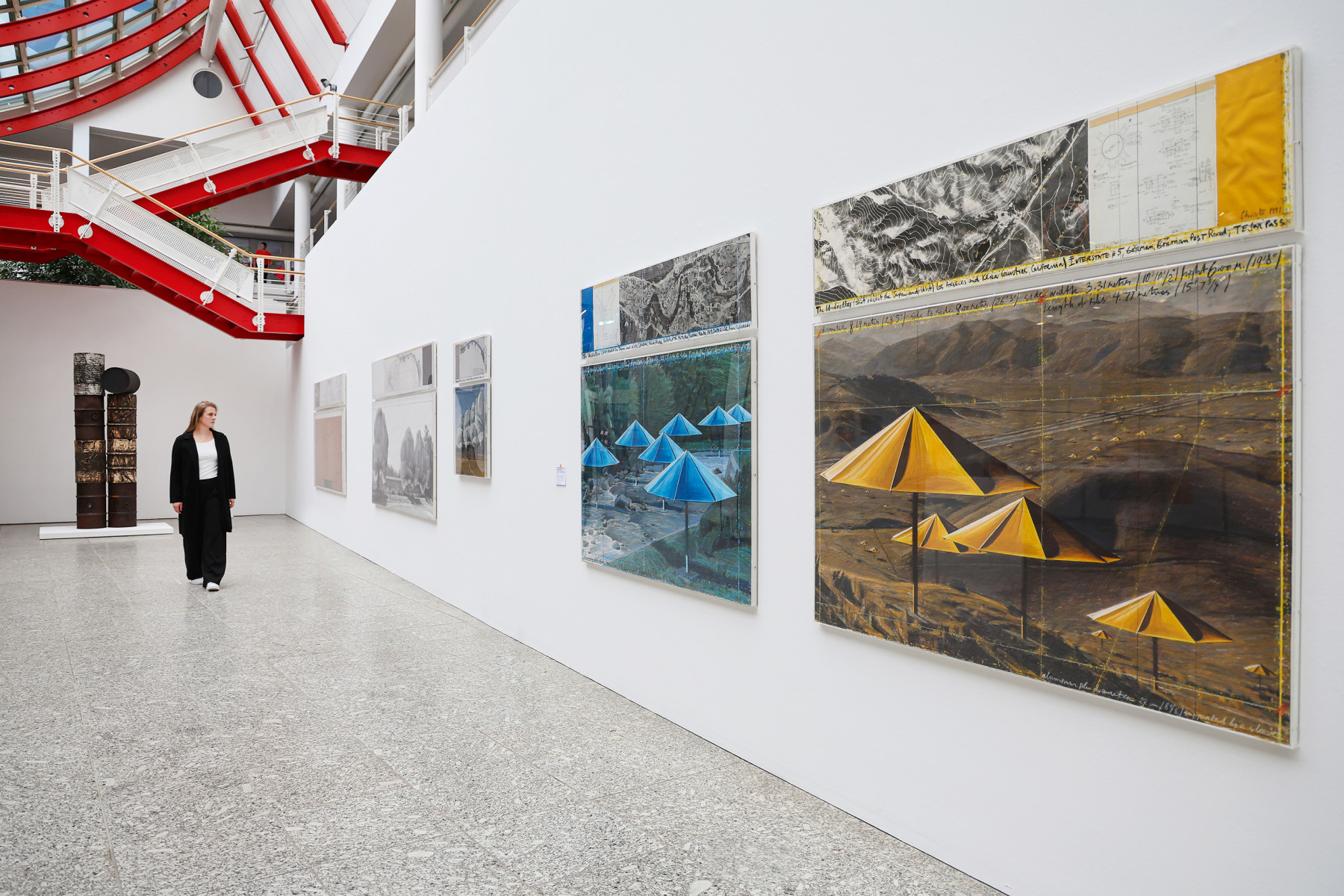 Museum Würth zeigt Ausstellung „Verhüllt, verschnürt, gestapelt“ zu ...