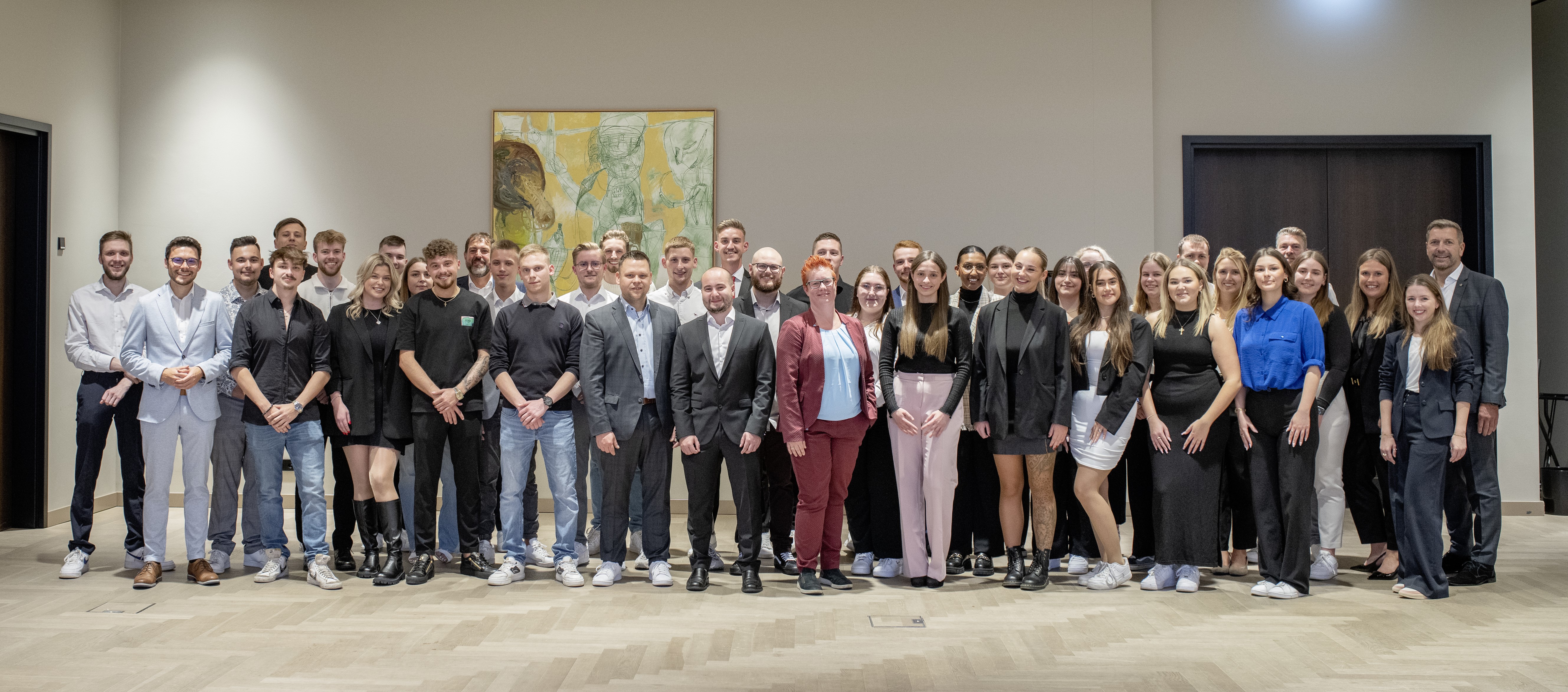 Würth gratuliert 45 Nachwuchskräften zur erfolgreich abgeschlossenen ...