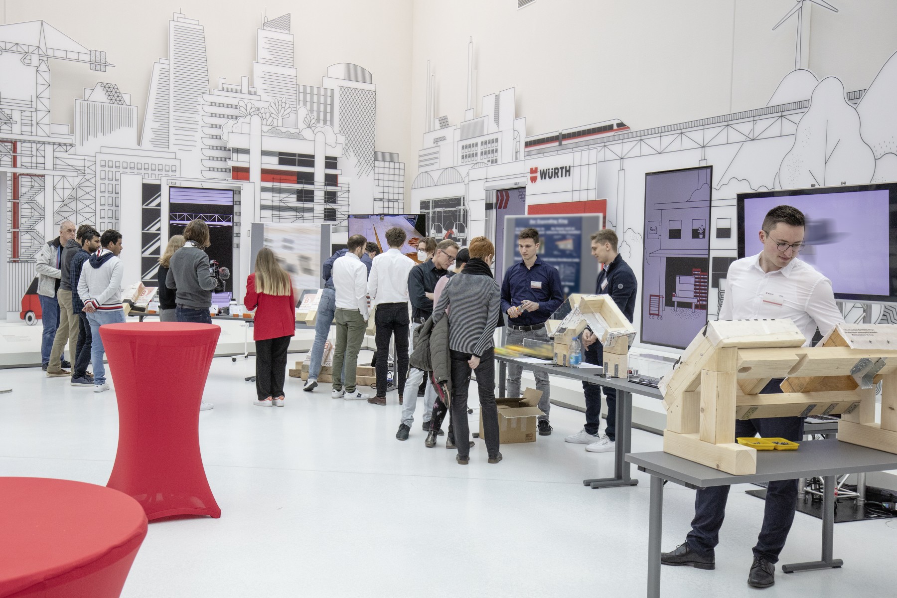 KIT-Studierende präsentieren Forschungsergebnisse im Würth ...