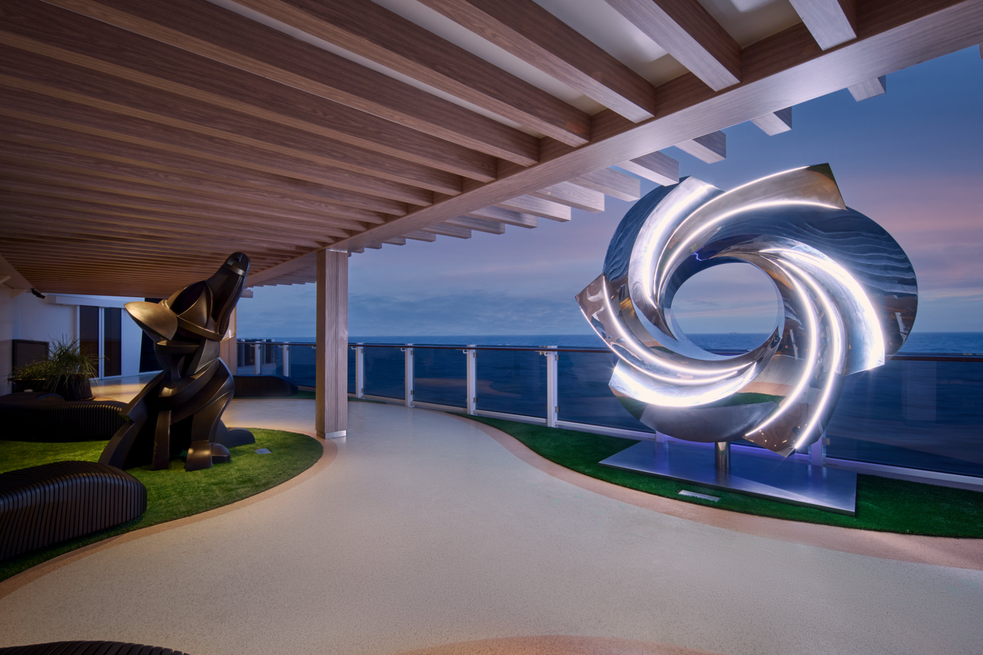 Norwegian Cruise Line Officially Welcomes Leading-Edge Norwegian Prima