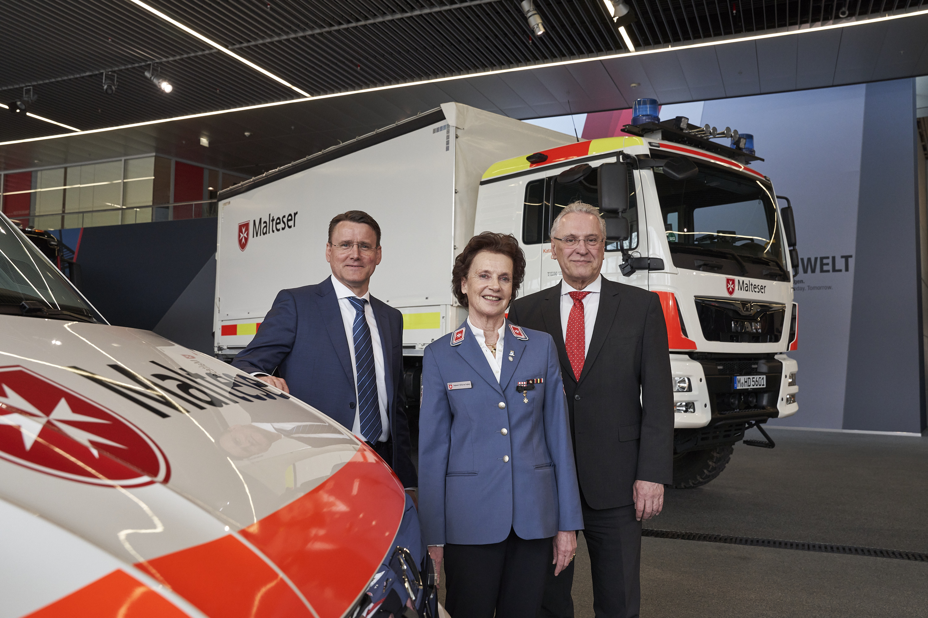 Gemeinsam stark für Bayern: MAN und Malteser kooperieren in ...