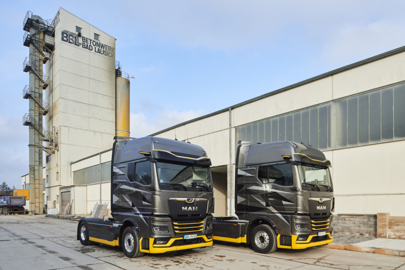 MAN Truck & Bus liefert zwei vollelektrische MAN eTGX an Betonwerk Bad ...