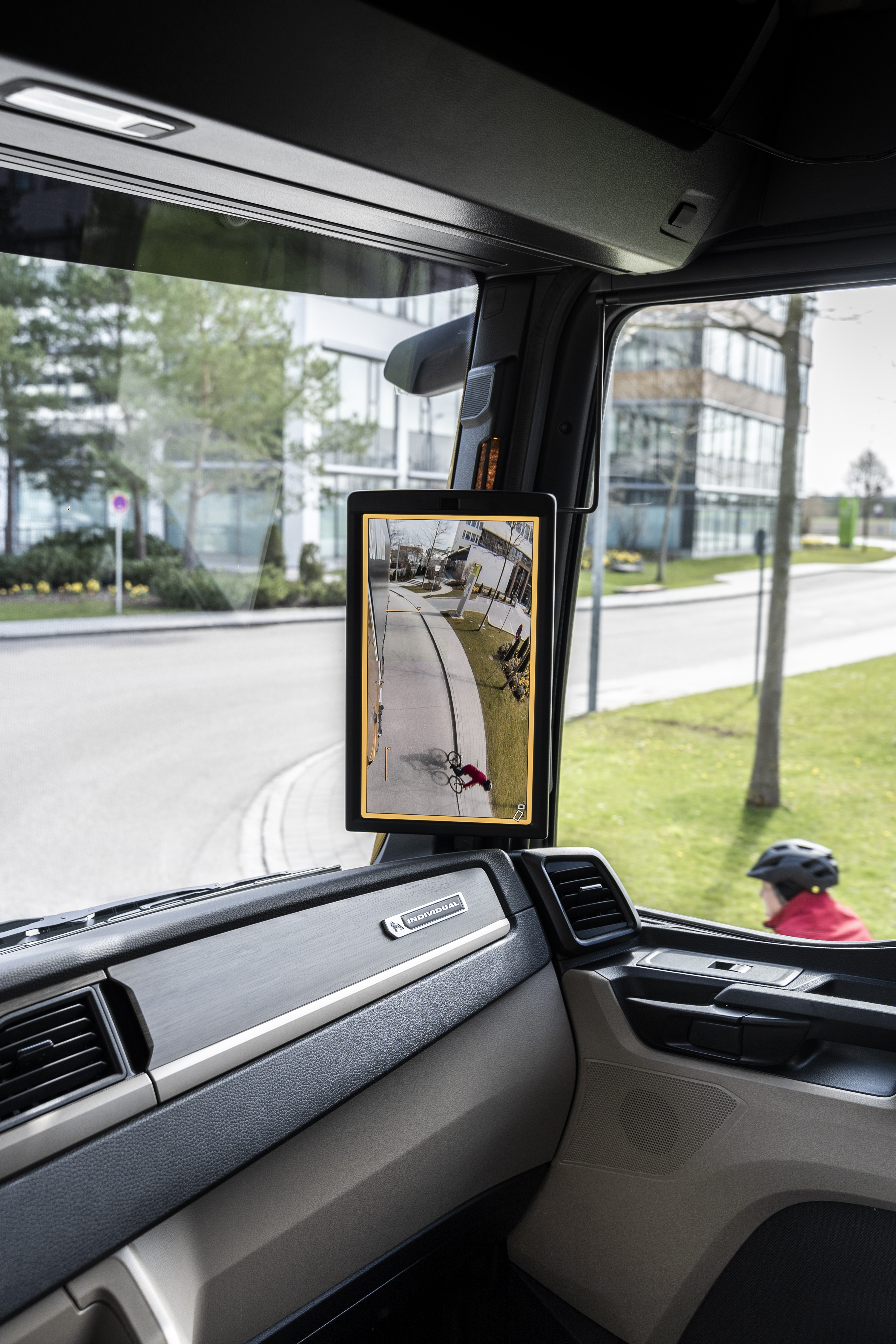 More supportive, more efficient, more digital: New features see new MAN ...