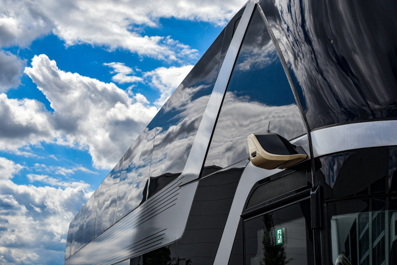 NEOPLAN Skyliner se estrena en la vanguardista edición «Auwärter Edition»
