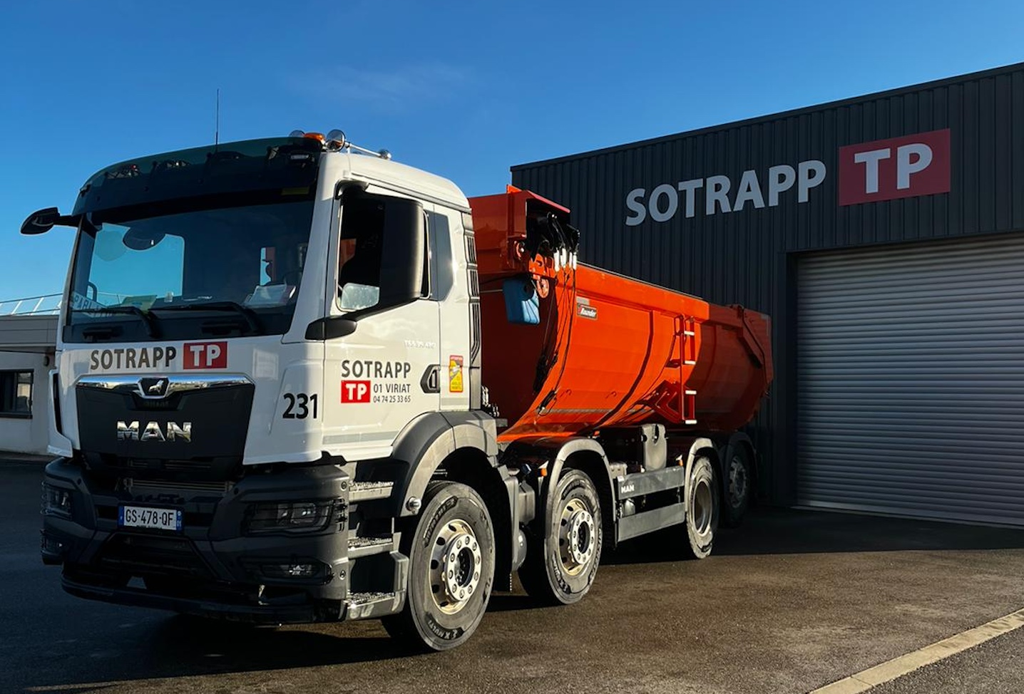 Un porteur MAN TGS 8x2 pour Sotrapp TP