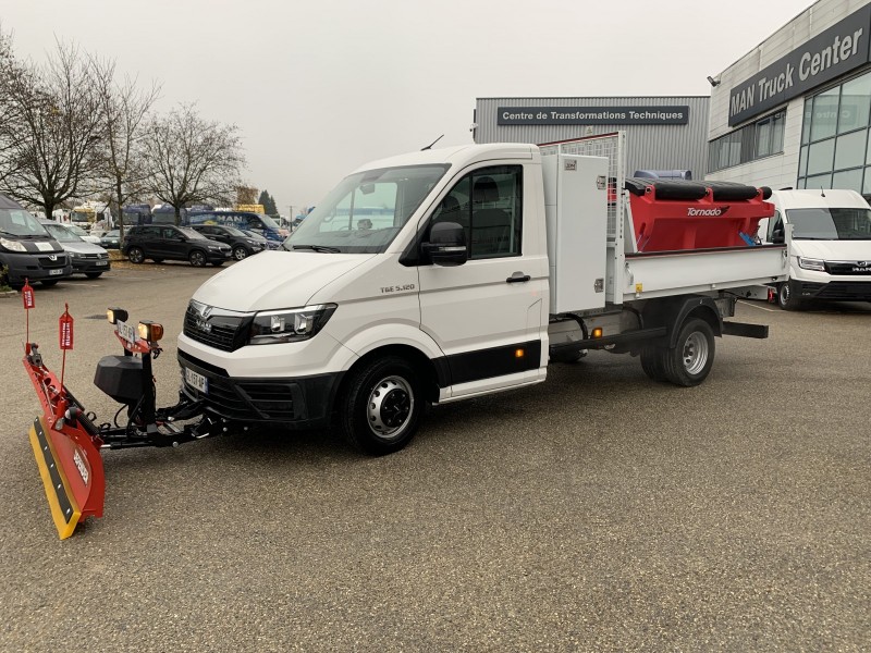 Un MAN TGE multifonctions pour Balland Paysages