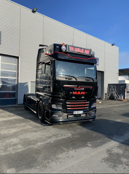 Un MAN TGX Lion Individual S pour les Transports Roullin Fret
