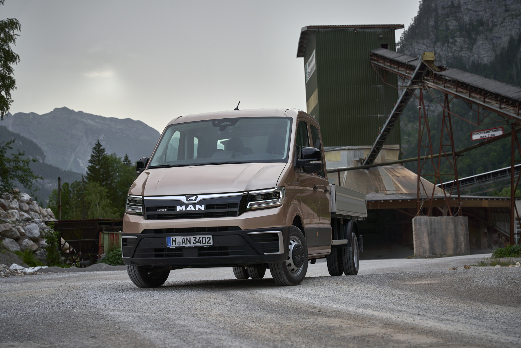 Le MAN TGE Next Level élève le confort et la sécurité de série à un ...