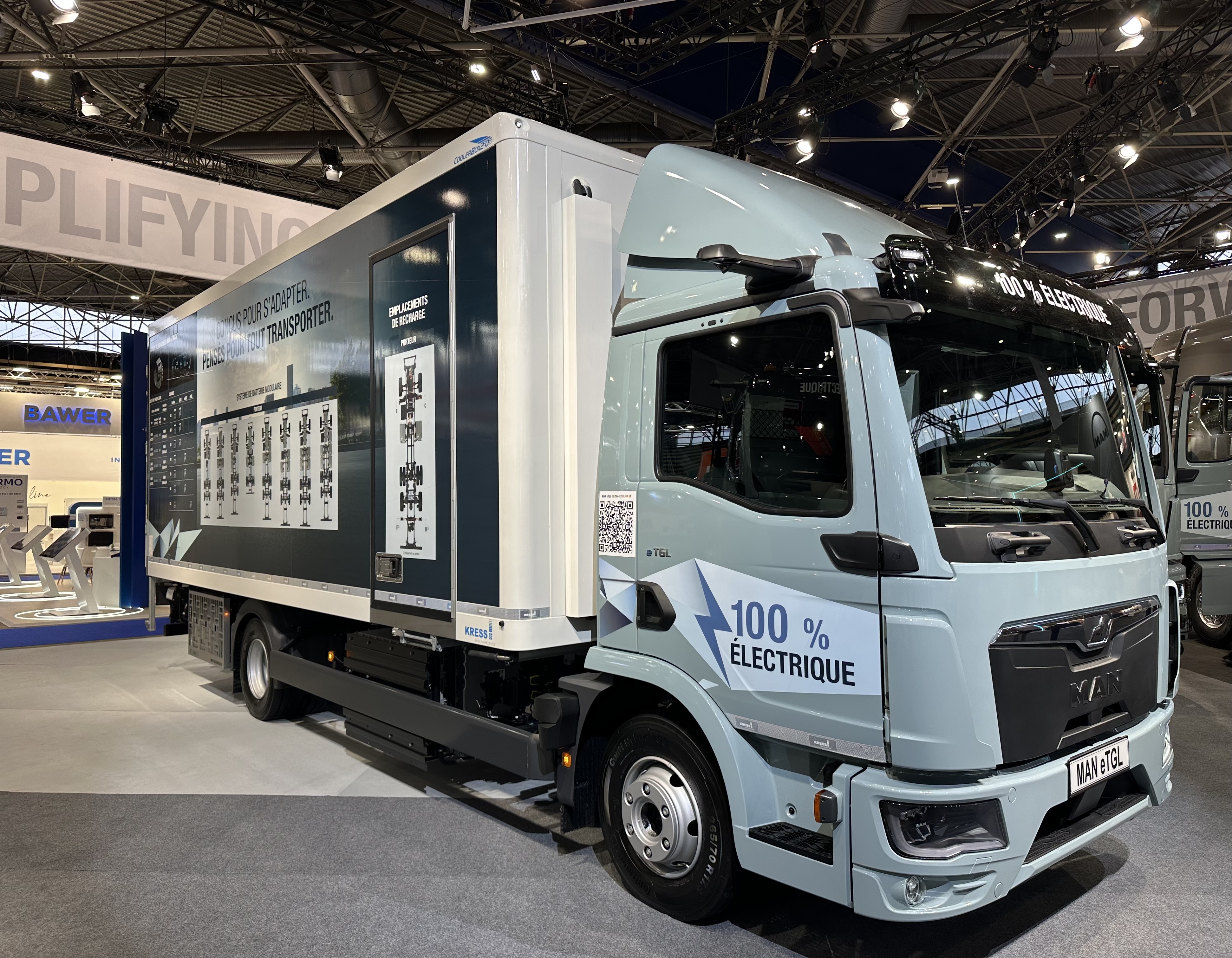 Première mondiale du MAN eTGL avec carrosserie frigorifique au salon ...