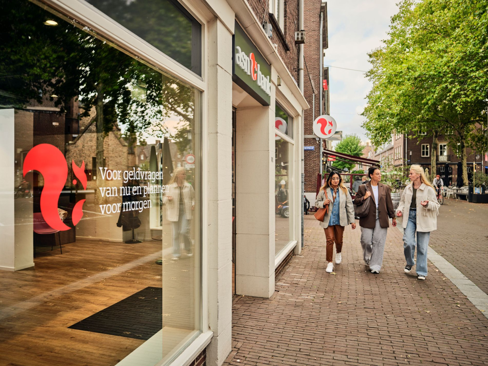 ASN Bank adopts new strategy: ’Simplify and Grow’