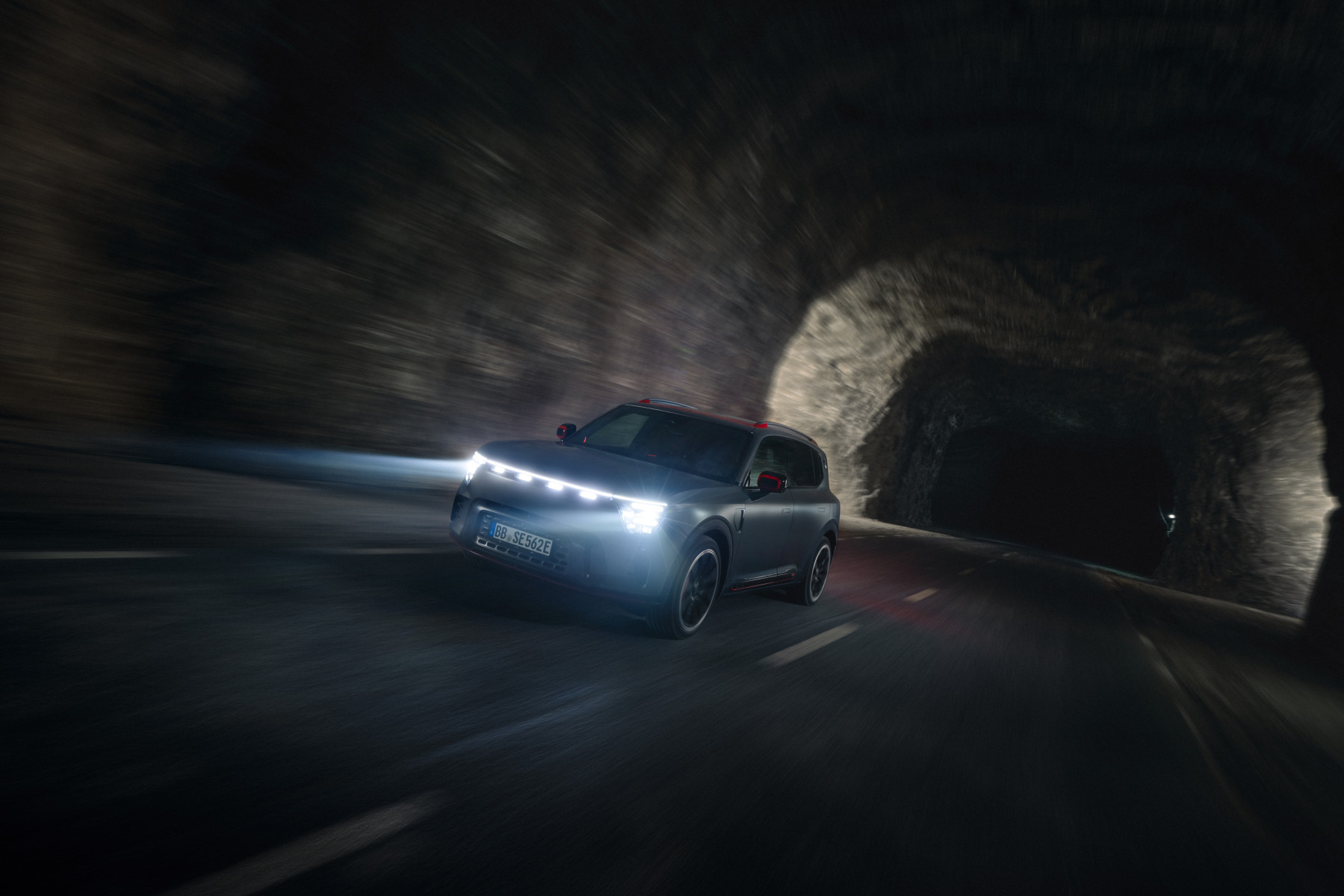 Made to Stand Out: World Premiere of the smart #5 BRABUS