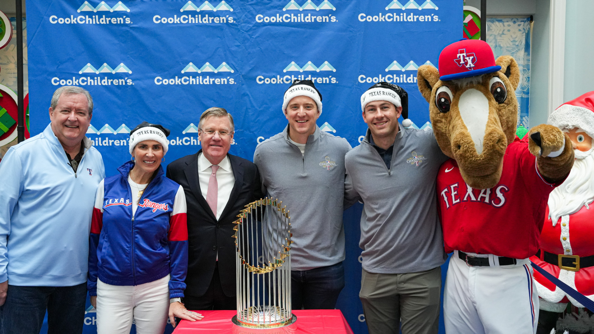 Texas Rangers Visit to Cook Children's