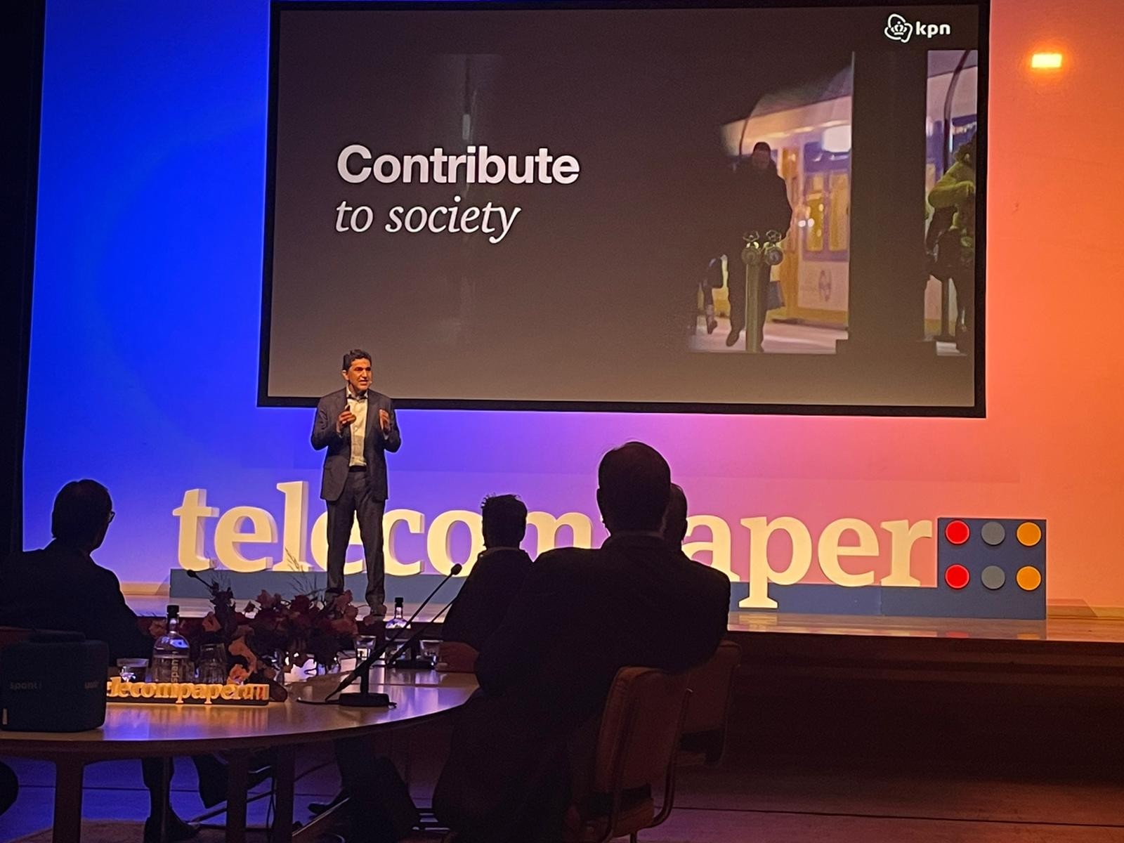 “Let's make the Netherlands the best connected country in the world”