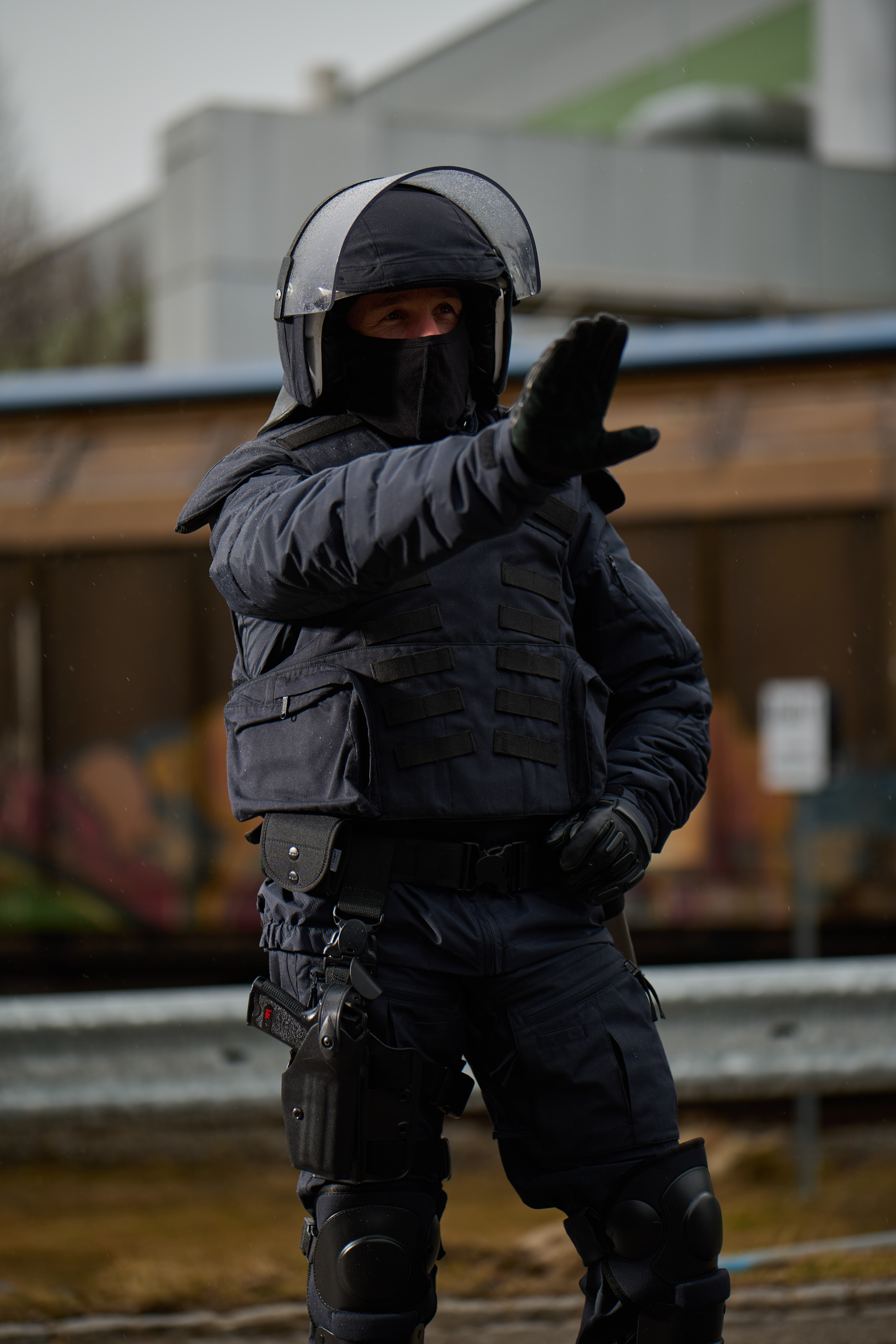 New GORE-TEX PYRAD® Riot Suit Redefines Comfort and Protection
