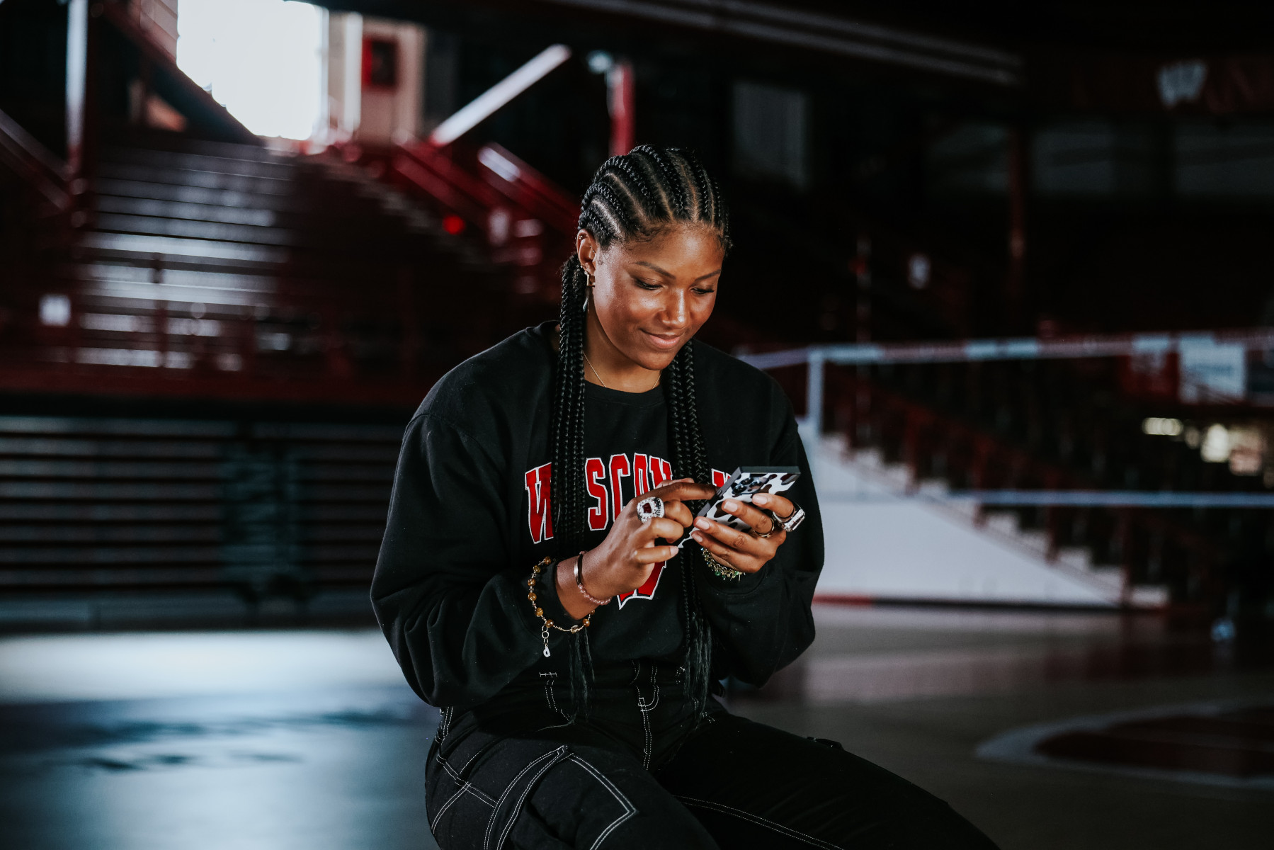 UScellular Launches 'Life in US Mode' NIL Program