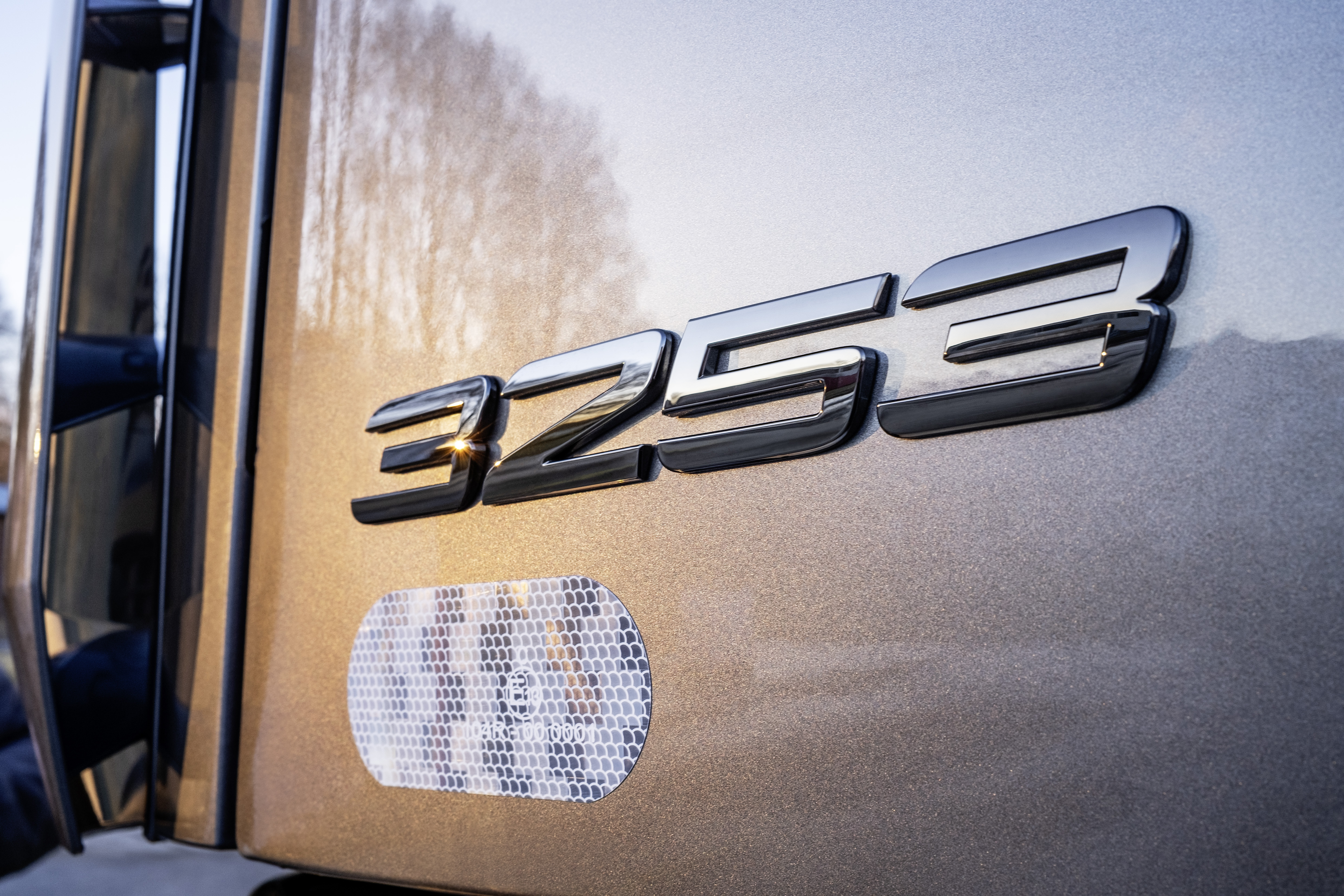 Limited Edition: Mercedes-Benz Arocs Extent