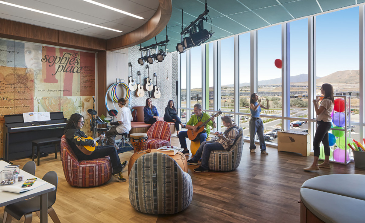 Patients, Community Celebrate Opening of ‘Sophie’s Place’ Music Therapy ...