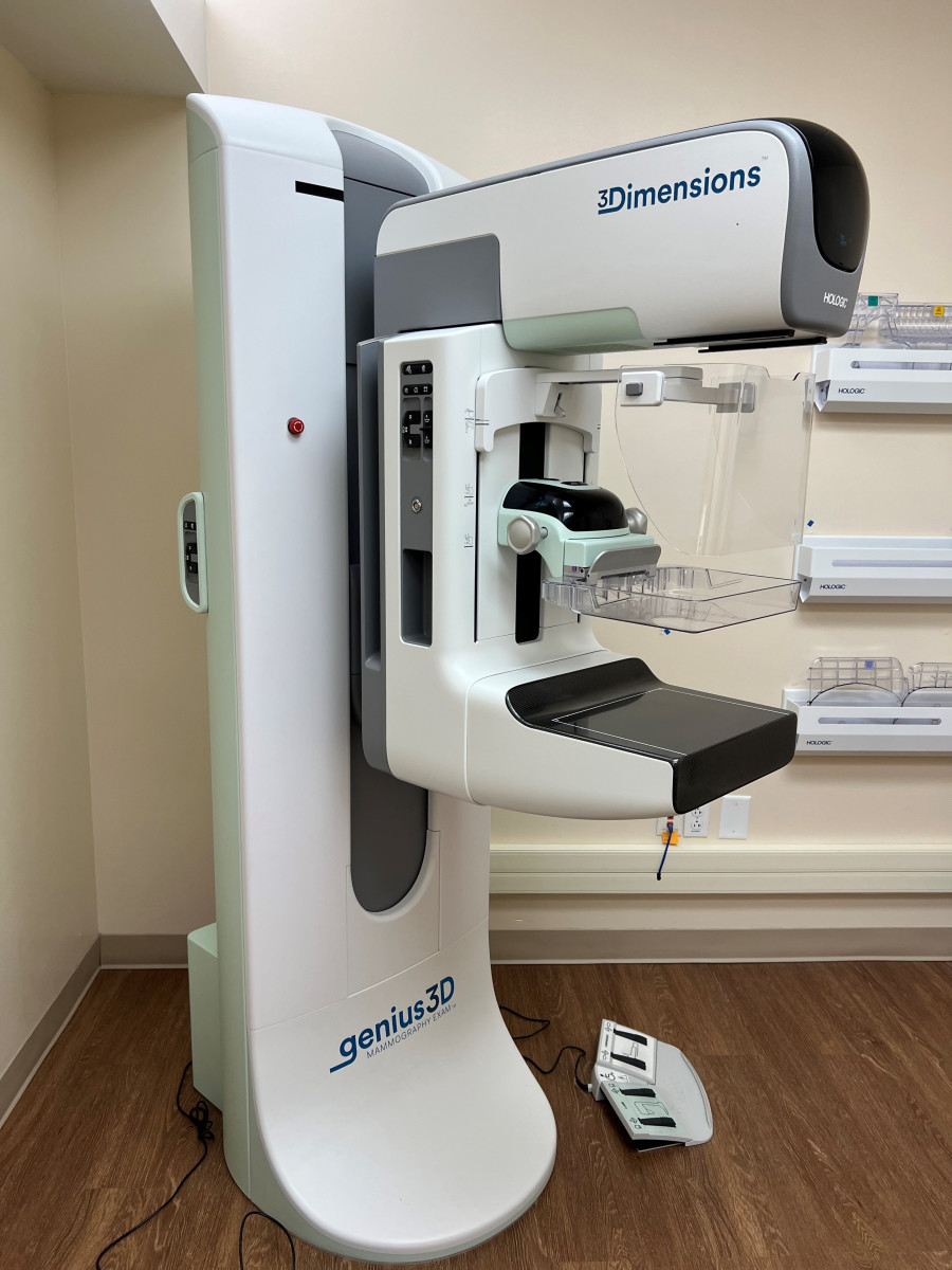 St. Mary's Breast Care Center gets new AI technology