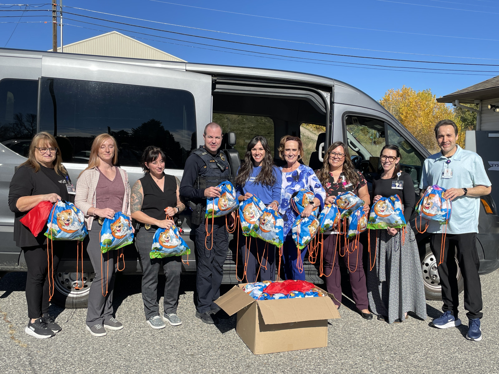 Special Delivery: Intermountain Health Caregivers Deliver Teddy Bears ...
