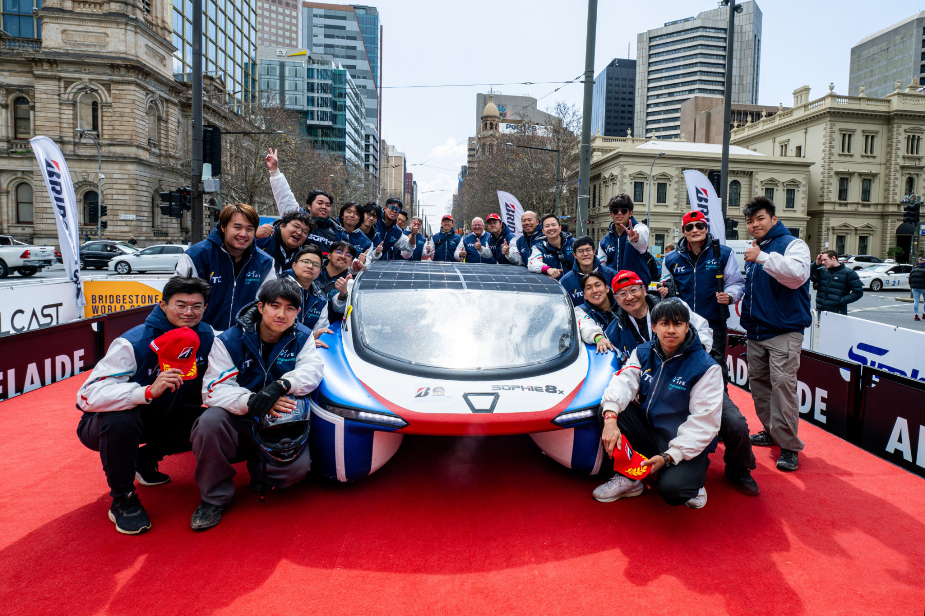 BWSC 2025: Bridgestone Reifen aus recycelten Materialien sichern Doppelsieg