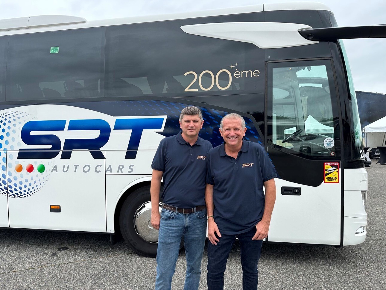 Le 200eme autocar pour SRT