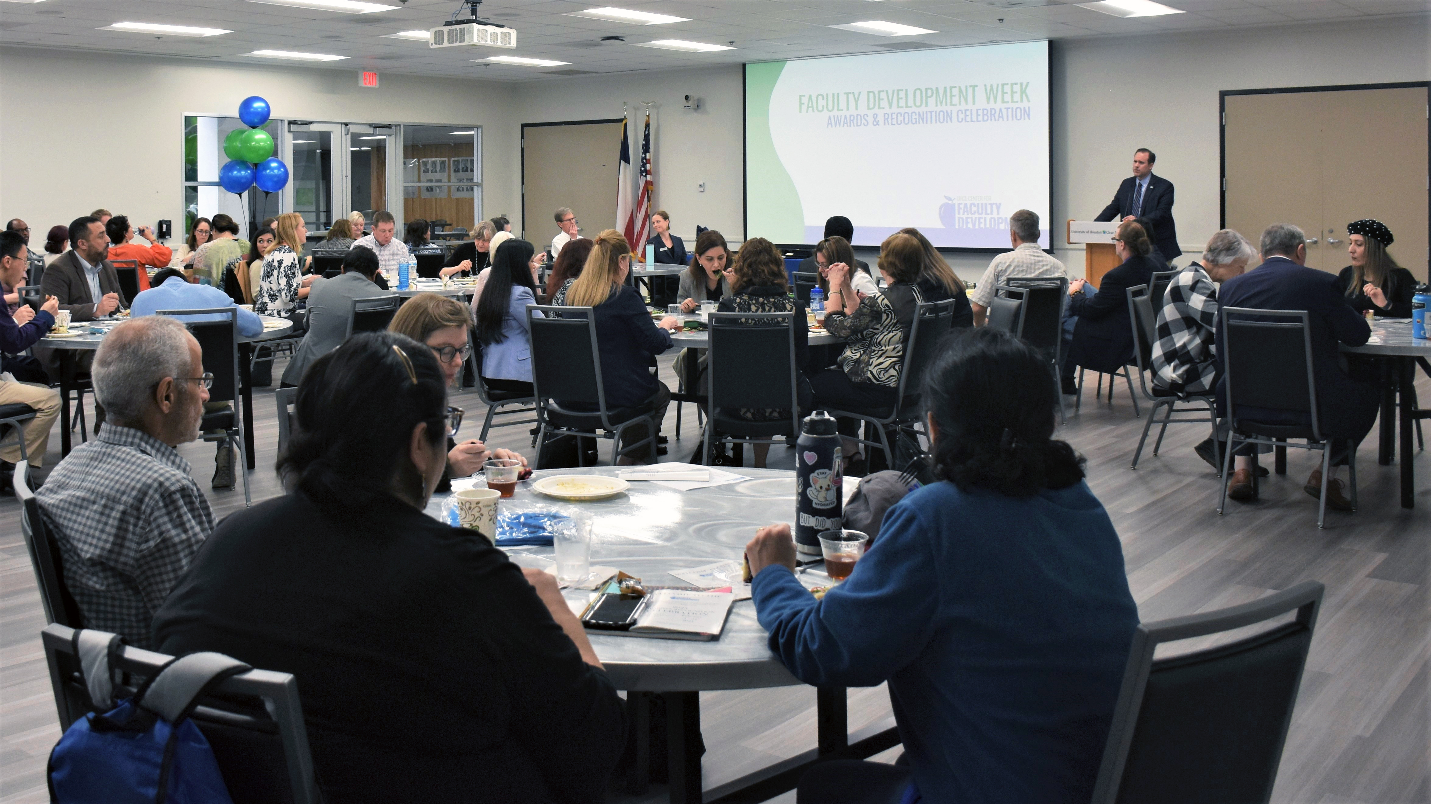 UHCL’s Center for Faculty Development hosts Faculty Development Week ...