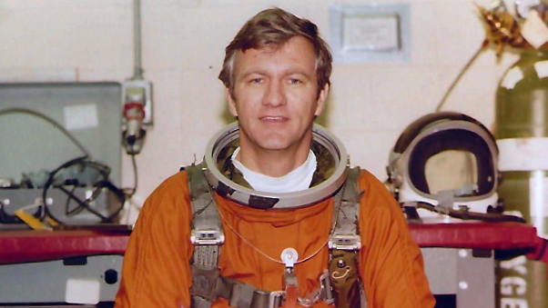 Alum credits UHCL’s MBA program for a successful aerospace career